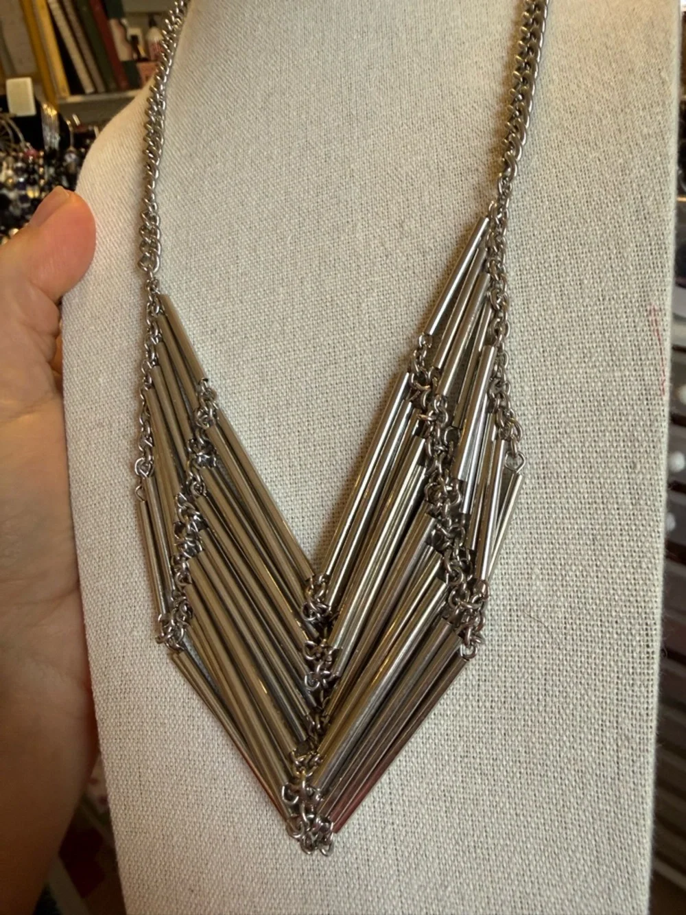 Express | Jewelry | Express Silver Vpoint Layered Bar Necklace | Poshmark
